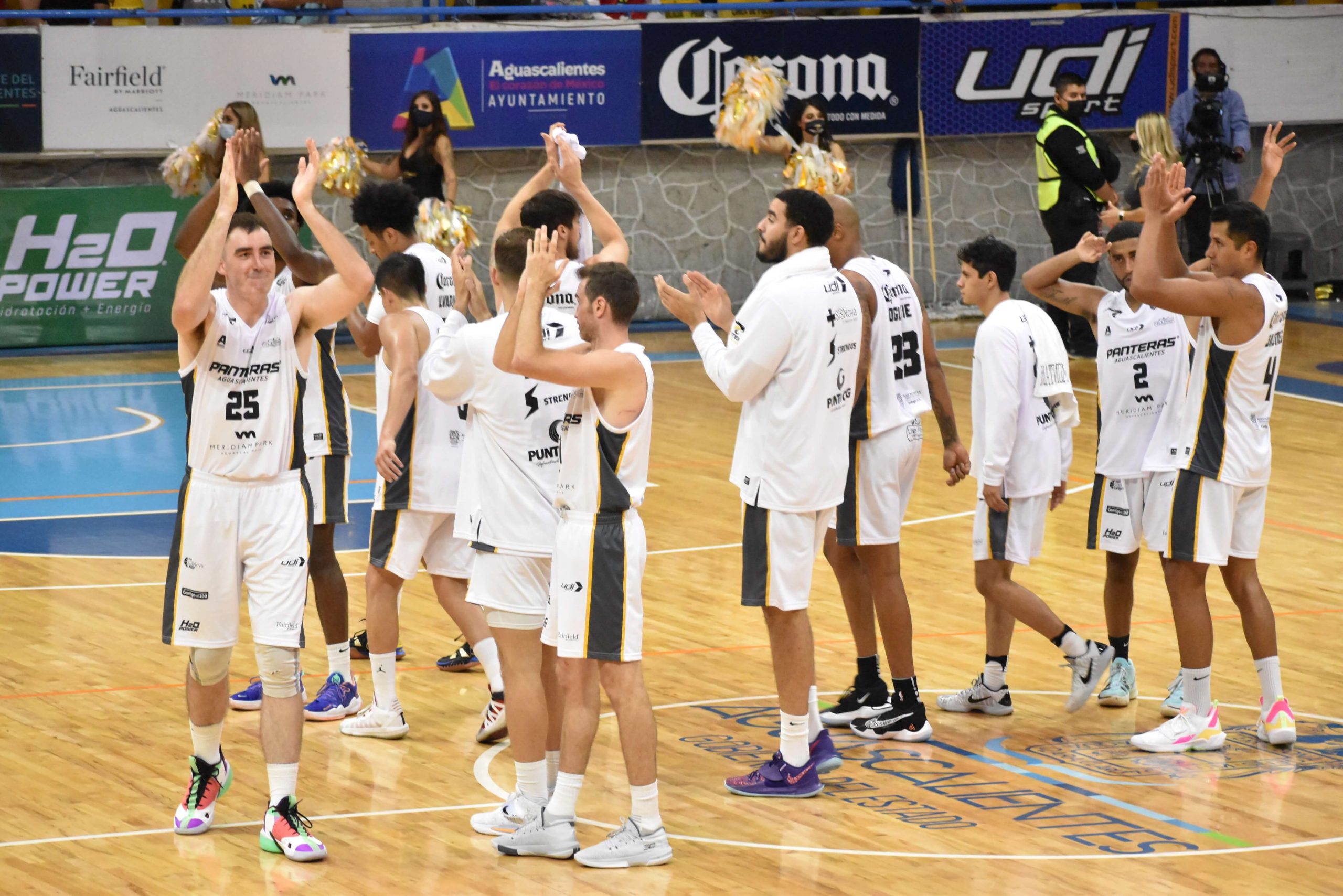 Cardiaca victoria de Panteras en el inicio de la LNBP ...