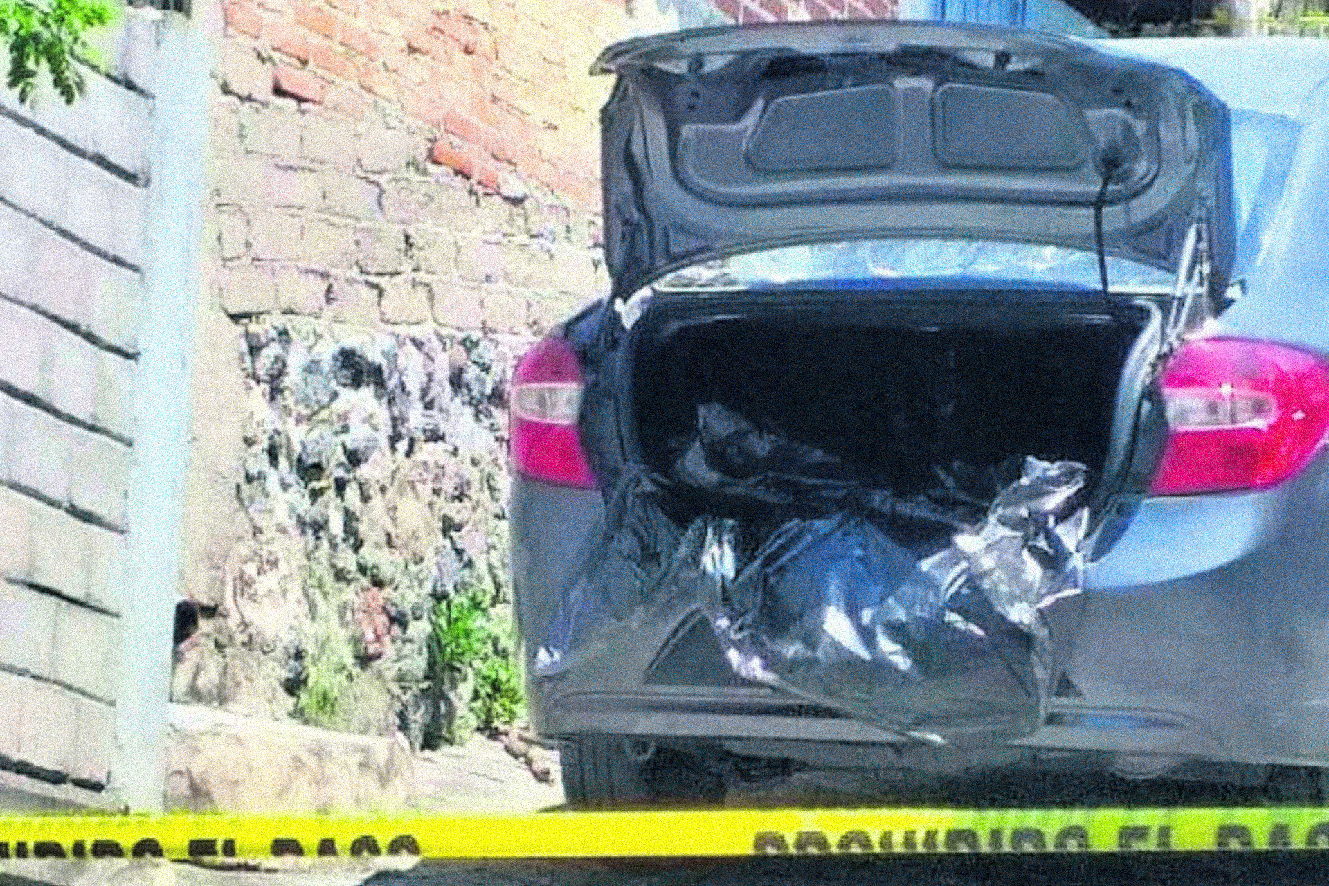 Hallan hombre descuartizado en la cajuela de un auto en Edomex | HidrocalidoDigital.com