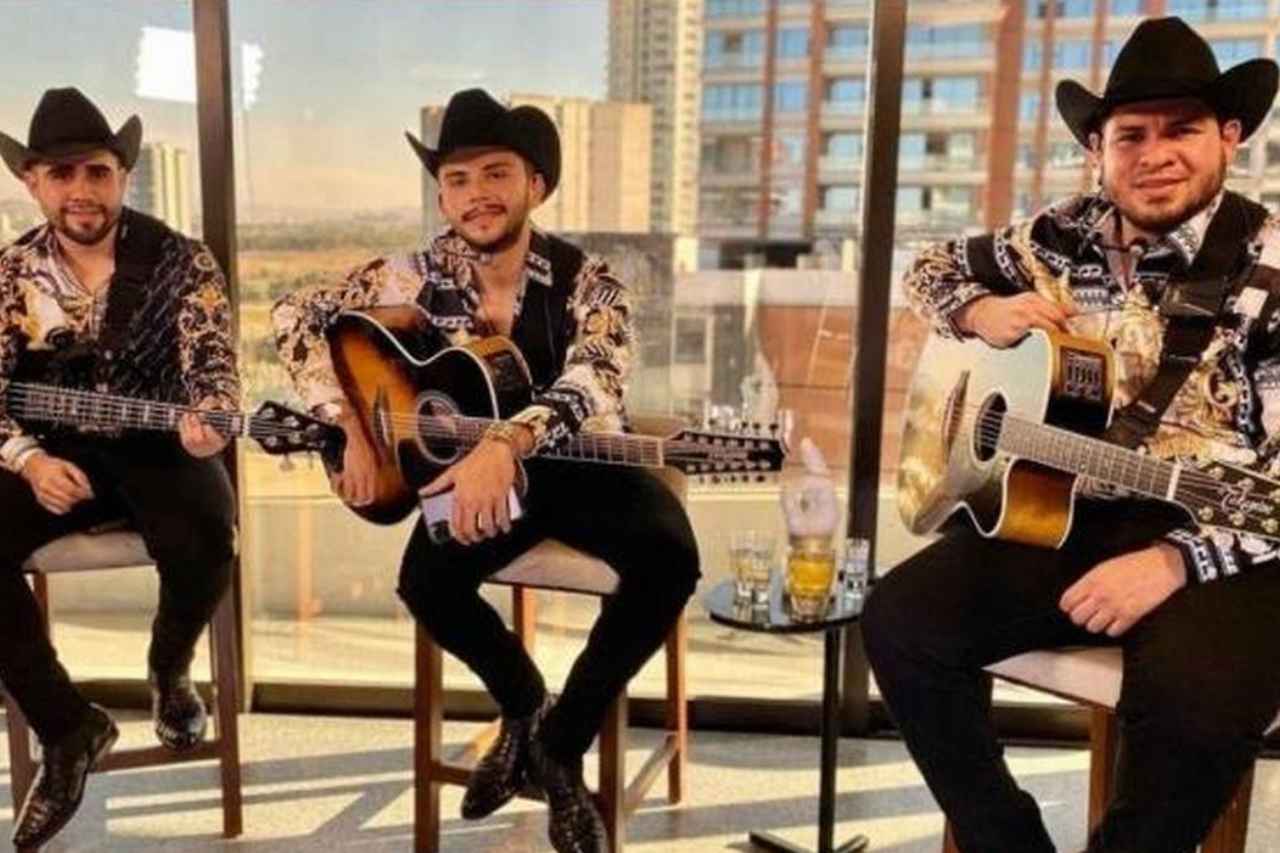 Integrantes del grupo musical La Ventaja están arrestados ...