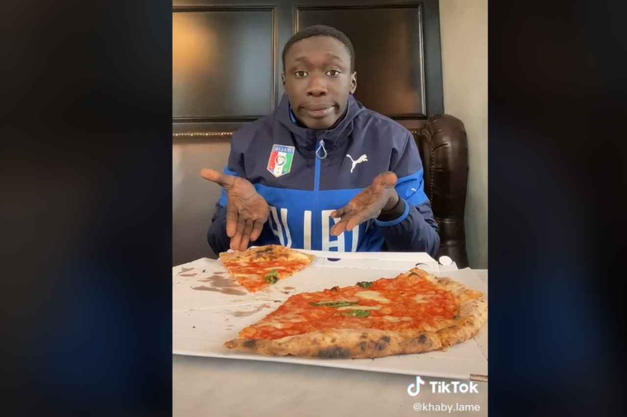 Khaby Lame, el tiktoker más famoso del mundo es fan de Grupo Firme