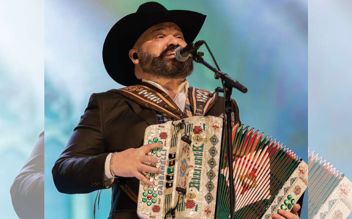 Vocalista de Intocable termina abruptamente concierto en Monterrey ...