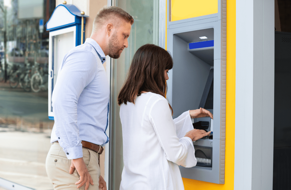 ¿Qué es "Shoulder surfing"? evita ser víctima de este ataque ...