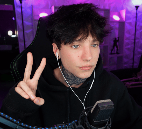 ¿Quién es Cry, streamer relacionado sentimentalmente con Yeri Mua? – Periodico Hidrocalido Digital