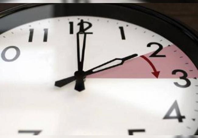 No olvide atrasar una hora su reloj | Periodico Hidrocalido Digital