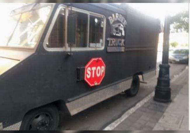 Circula ya una ‘Barber Shop’ rodante | Periodico Hidrocalido Digital