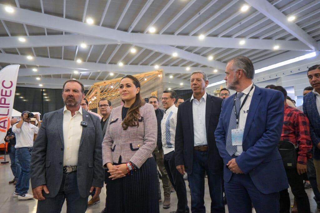 Asiste Tere A La Inauguración Del 9° Foro Internacional De Lechería ...
