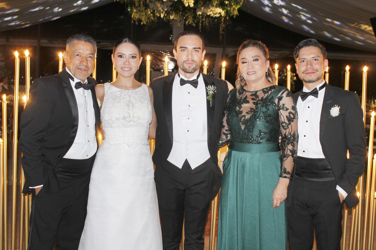 Boda de Brenda Garduño y Abraham Ruiz Esparza | Periodico Hidrocalido Digital