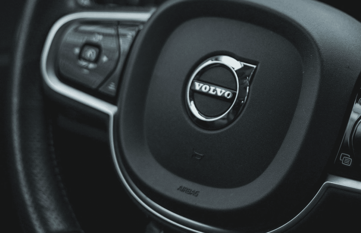 Volvo Oficializa Inversión De 700 Mdd En Monterrey | Periodico ...