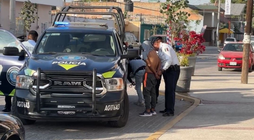 Intensa persecución termina con la detención de tres sujetos que ...